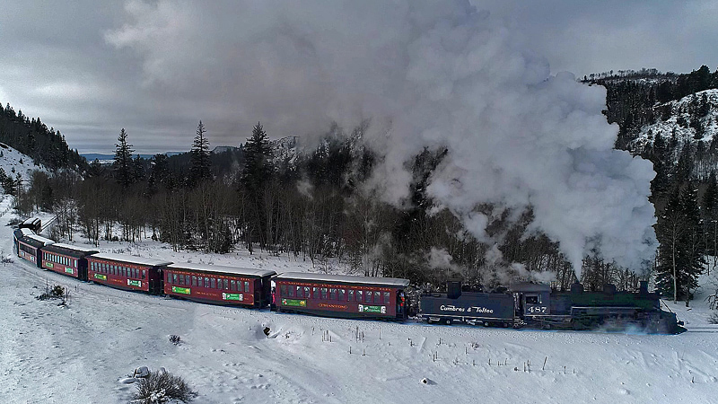 Chama Holiday Express | Cumbres and Toltec Railroad